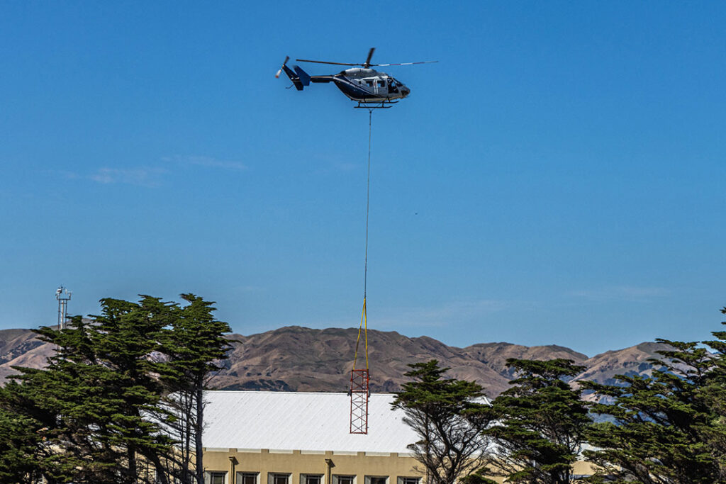Why Helicopter Crane Services Are Essential for Remote and Urban ...