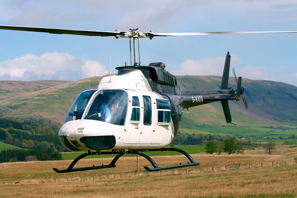 Helicopter Antenna Tower Lift for Joy Inc. in Sedro Woolley, WA : Fair ...