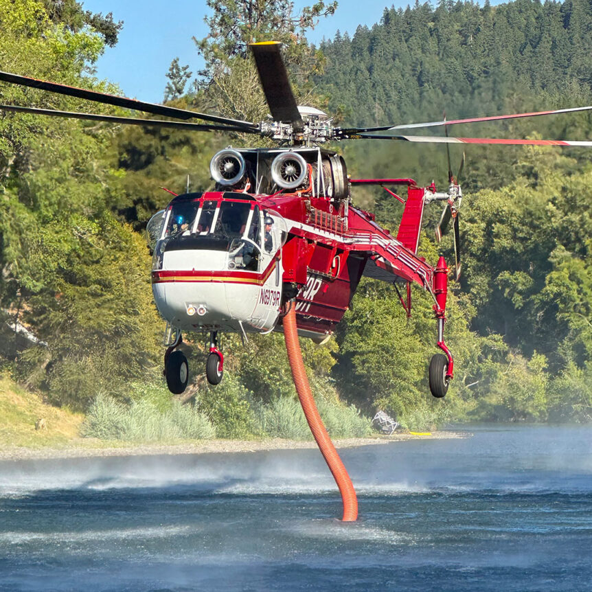 Firefighting Helicopters S-64E and S-61A Master Rapid Water Refills and ...